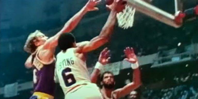 Julius Erving, il tiro che ha cambiato l’NBA per sempre | Dunkest