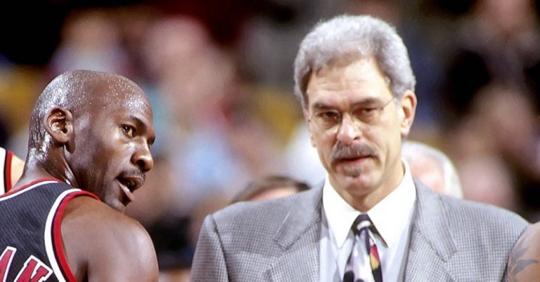 Legendary Matches: Iconic Basketball Games to Rewatch | Dunkest